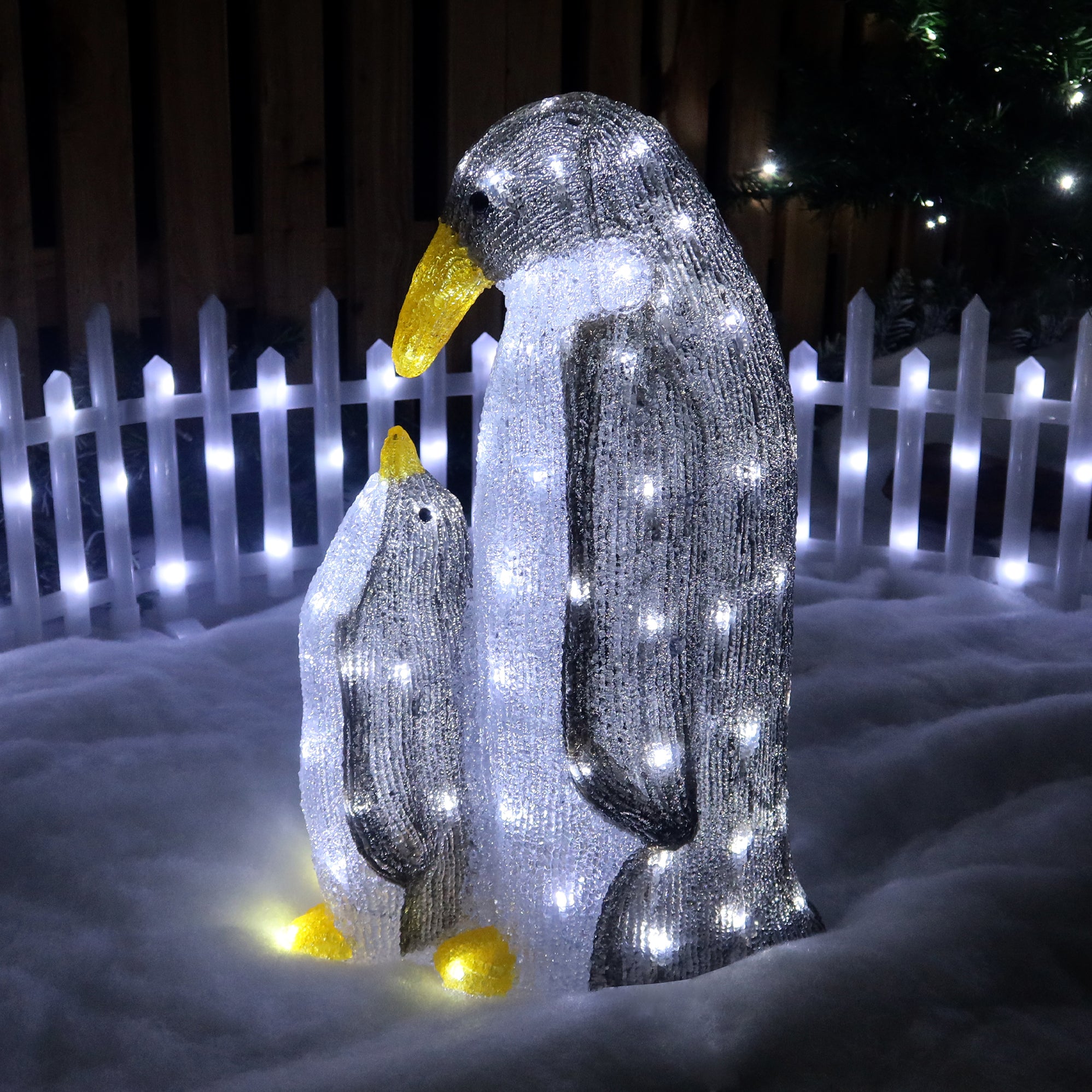 Acrylic Penguin – Lexi Lighting