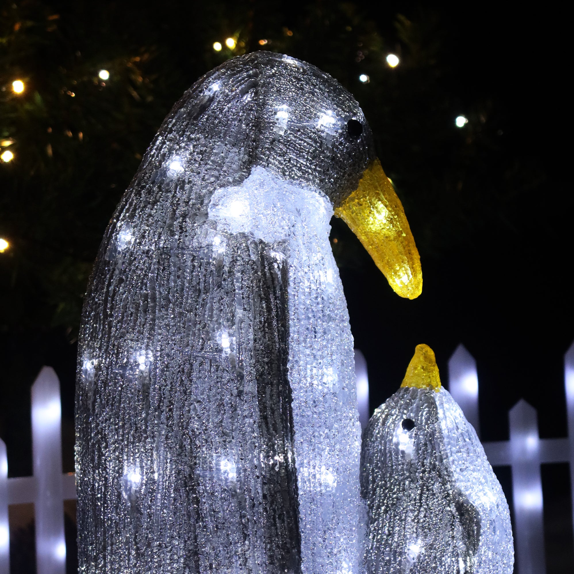 Acrylic Penguin – Lexi Lighting