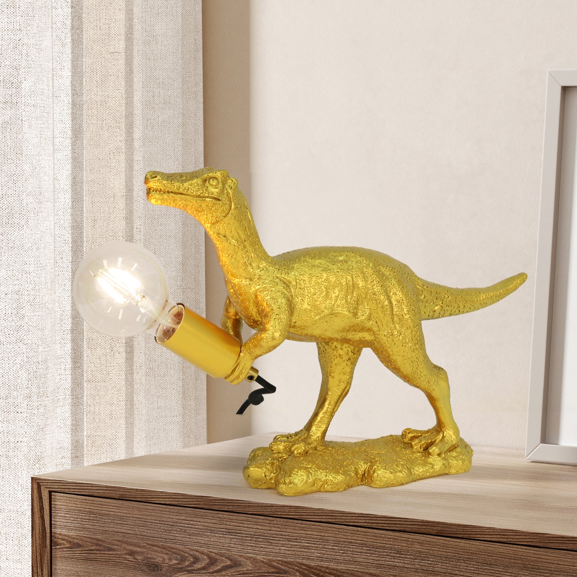 Velociraptor Grip Table Lamp – Lexi Lighting